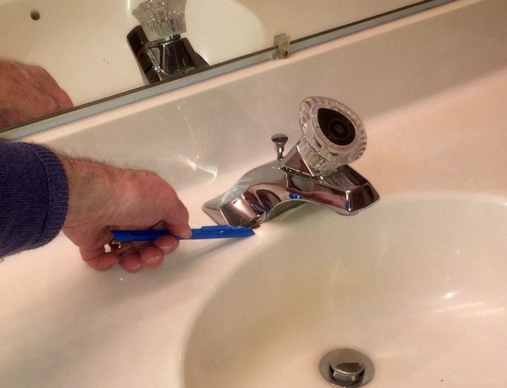 Essential Tools for New Homeowners : : Scrigit Scraper